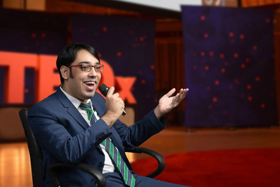 Linkedin Top Voice Sumit Agarwal Tells People To Be Unprofessional On Linkedin Heres Why