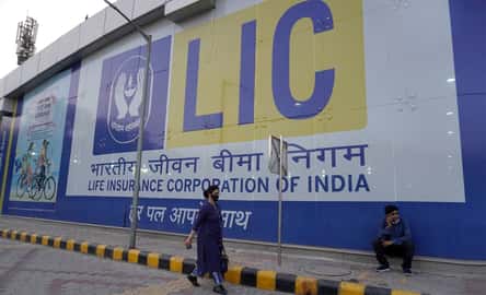 LIC launches ‘One Man Office’ for 24/7 digital access; here's how it ...