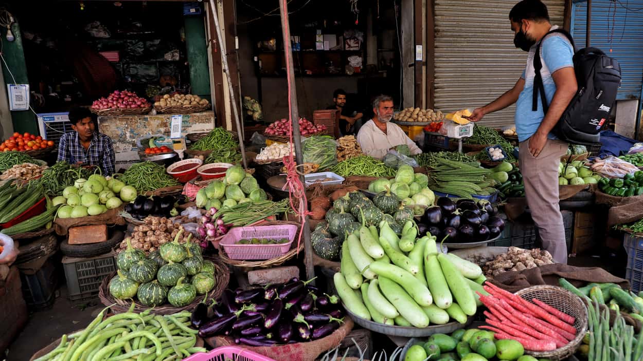 Retail inflation eases to 25-month low of 4.25% in May | Fortune India