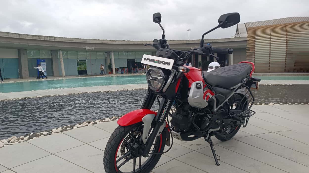 Bajaj launches CNG motorcycle 'Freedom' with price starting from ...