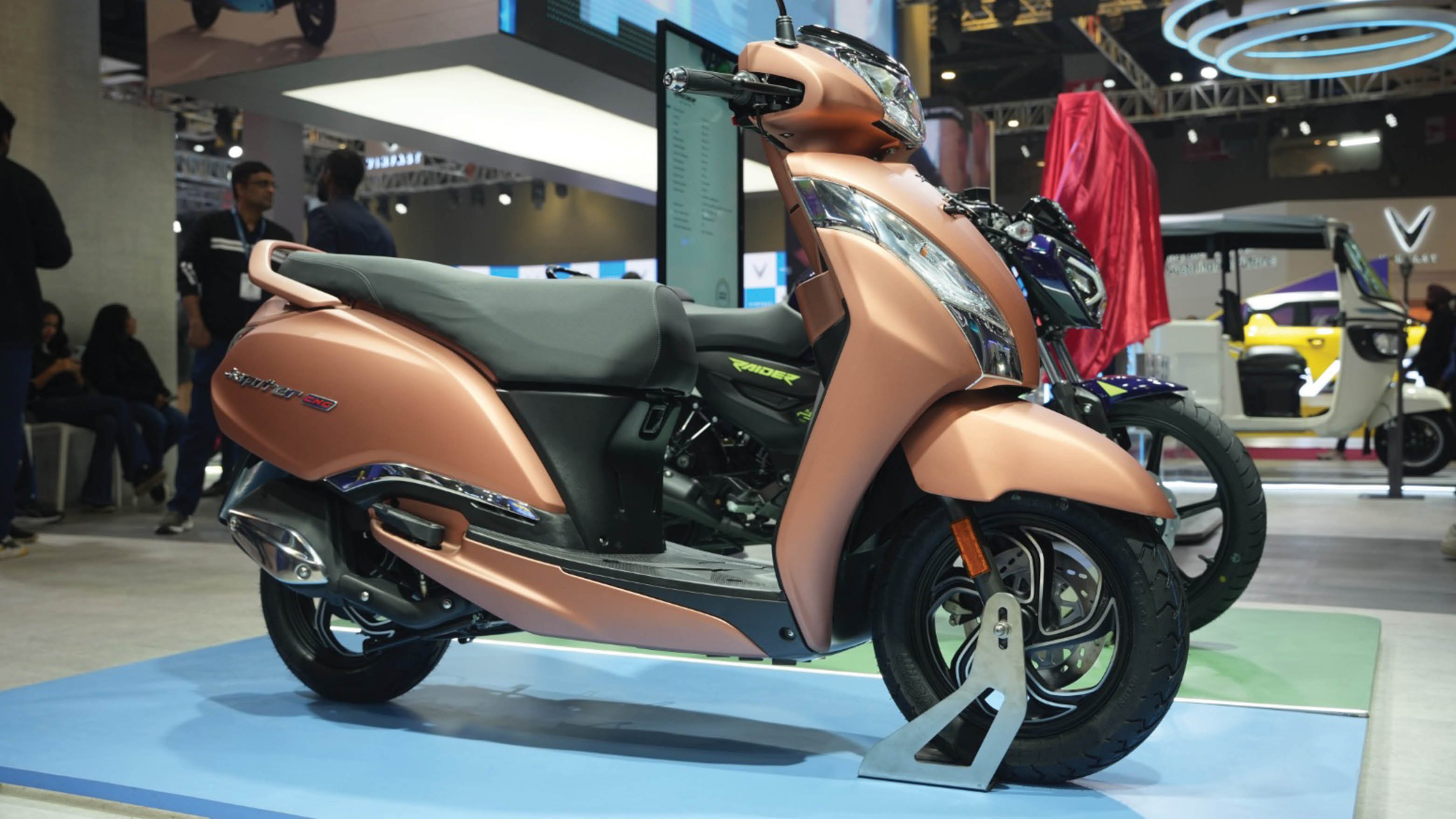 TVS Jupiter: TVS showcases world's first CNG scooter at Bharat Mobility ...