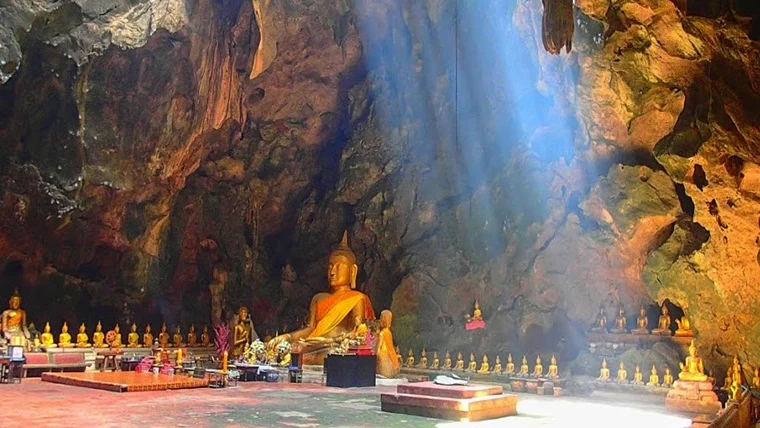 Thailand's Tham Luang cave, gained popularity after football teams ... Thailand's Tham Luang cave, gained popularity after football teams ...