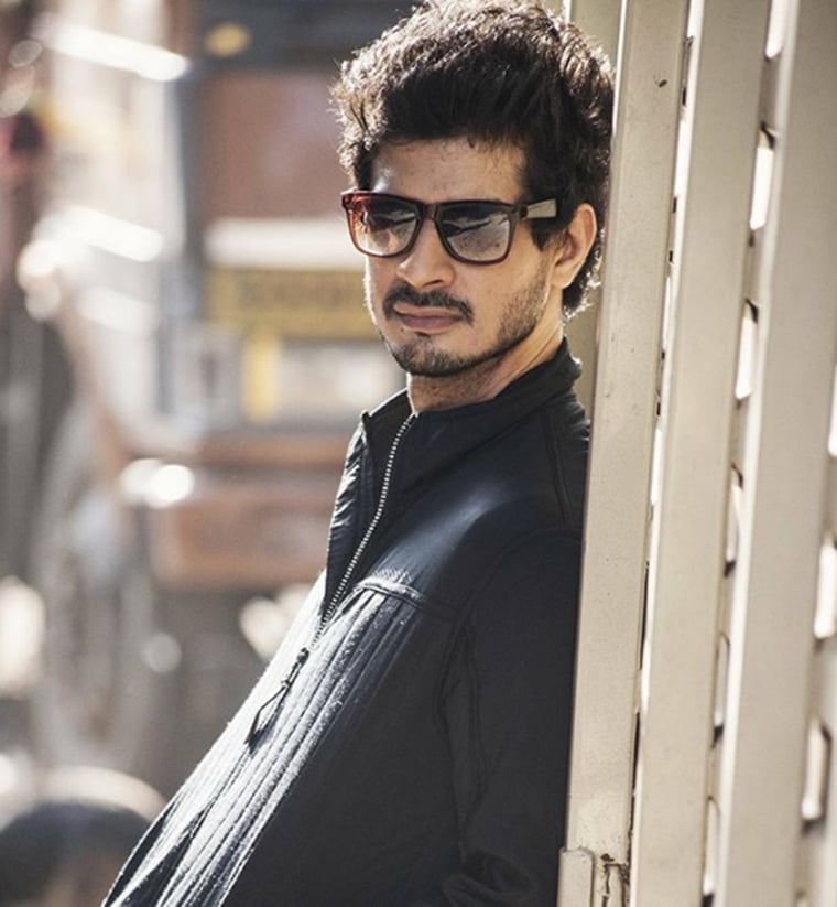 Am I The Only One Crushing On Tahir Raj AKA Derek, The Brooding College ...