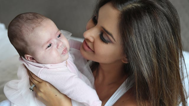 Lisa Ray pens down her feelings on becoming a mother | National Herald