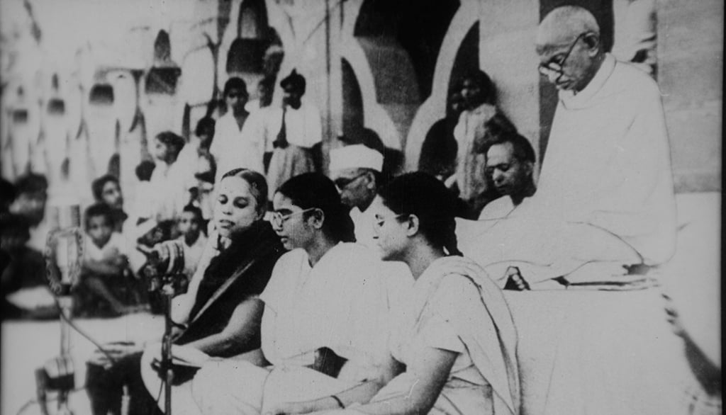 Gandhi Fasting To Stop Violence Mahatma Gandhi | MY HERO