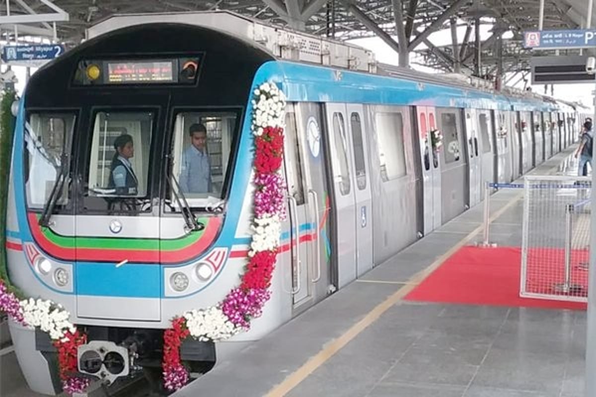 Work On Hyderabad Metro Speeds Up: Four More Stations Electrified On ...