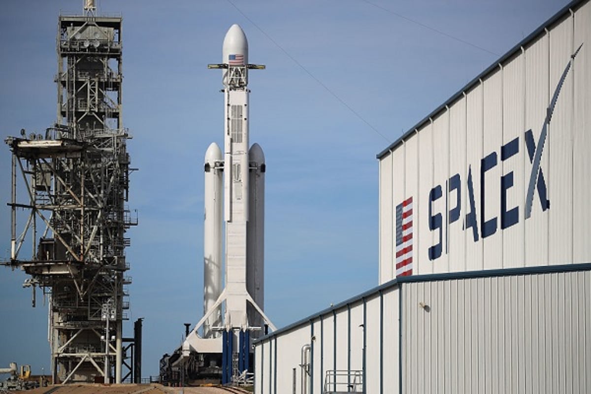 SpaceX To Enter The World Of Internet: Elon Musk’s Company To Deploy ...