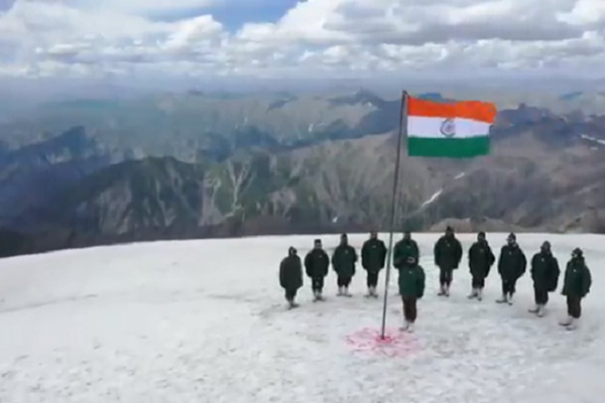Watch: Spectacular Video Of Indian Army Celebrating Independence Day On ...
