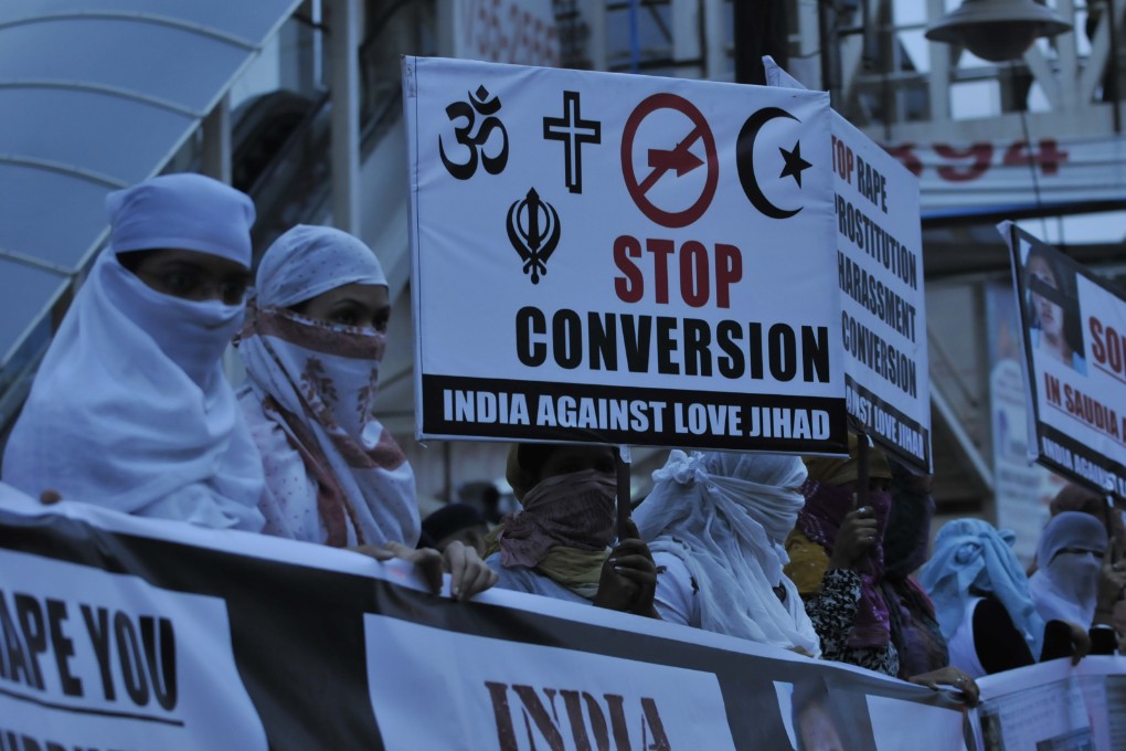 Sikhs, Hindus Unite In Protest Against Persecution, Forced Conversion ...