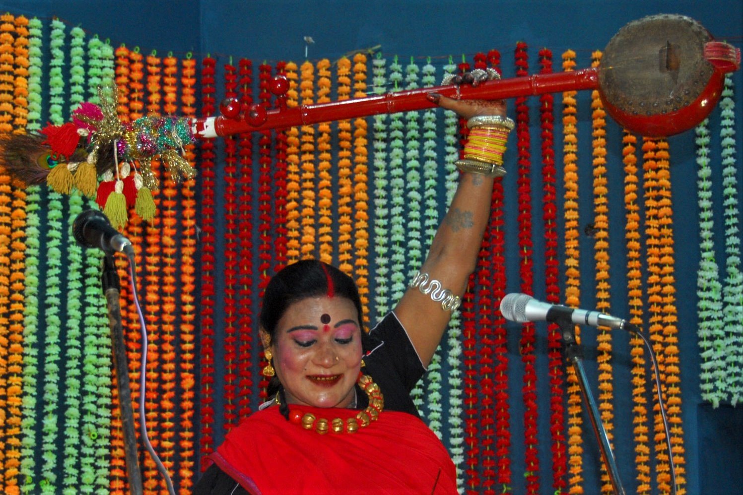 How Padma Vibhushan Teejan Bai Has Strummed The Solo String Of Her ...