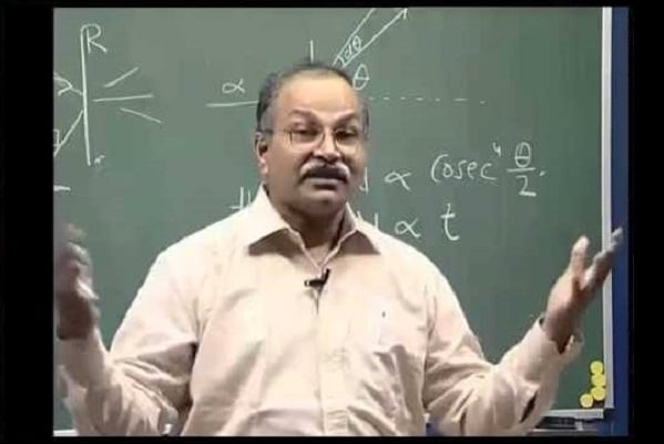 Noted Educator And Retired IIT-Kanpur Professor H C Verma Awarded Padma ...