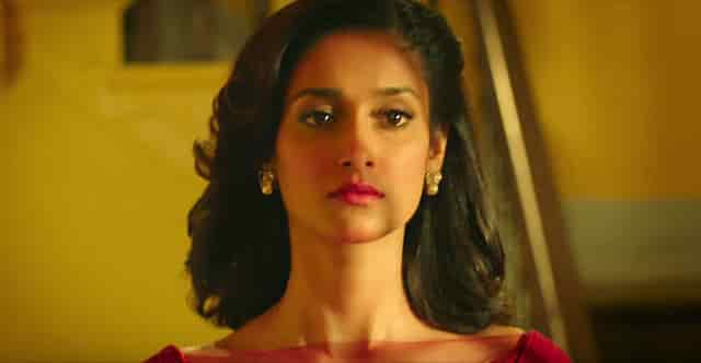 8 Reasons Why ‘Rustom’ Is NOT A Docu-drama On The Nanavati Case - The Quint