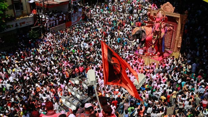 Ganpati Bappa Takes Over Streets of Mumbai in a Colourful Farewell ...