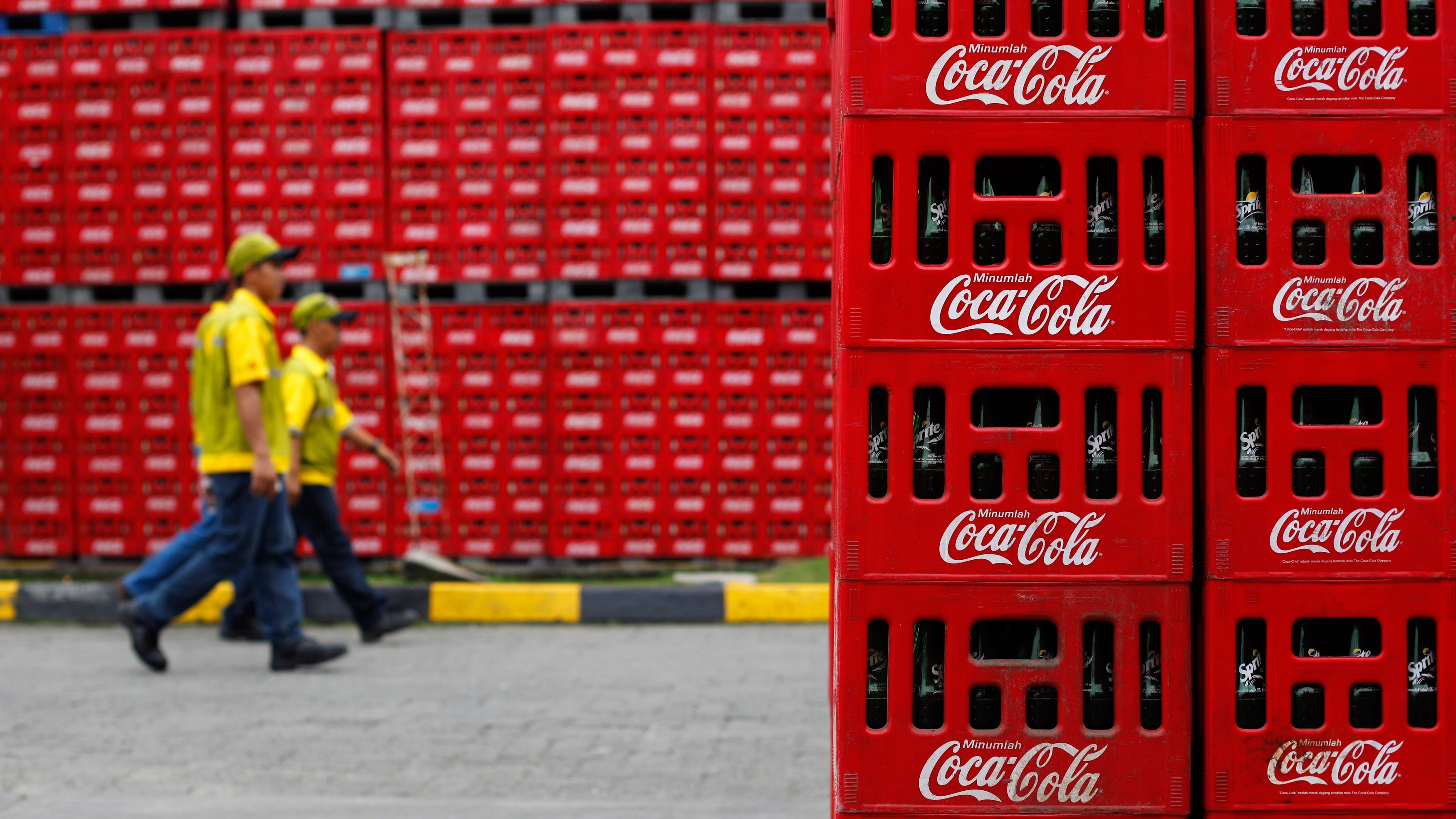 Coca Cola Suspends Manufacturing at Three Indian Plants - The Quint