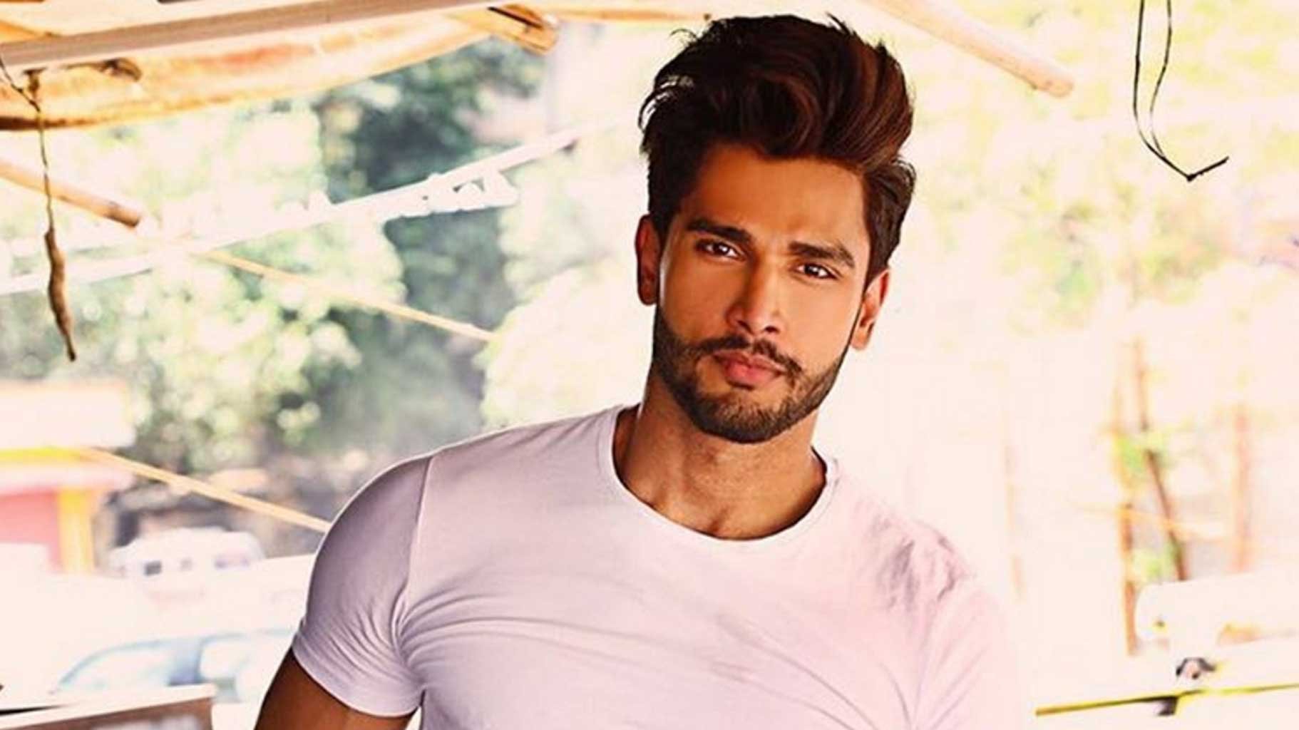 FB Live: Mr World 2016 Rohit Khandelwal On His Big Win & More - The Quint