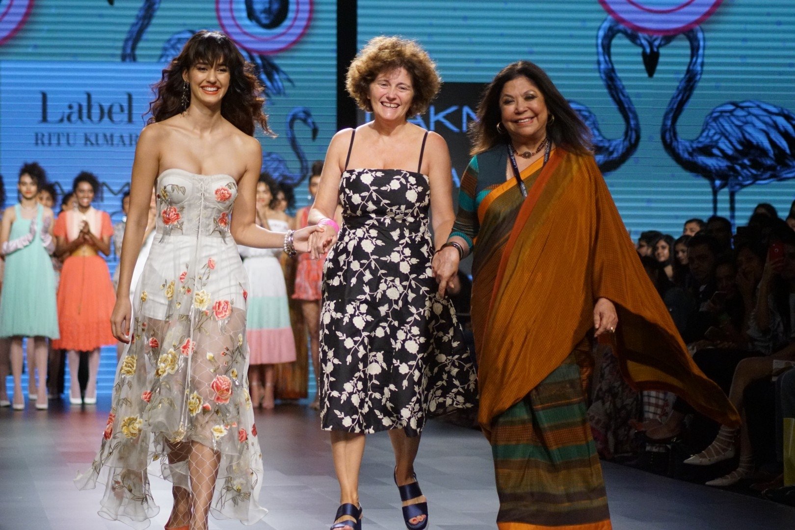 Ritu Kumar’s Tropical ‘Sweet Surrender’ Blooms at the LFW 2017 - The Quint