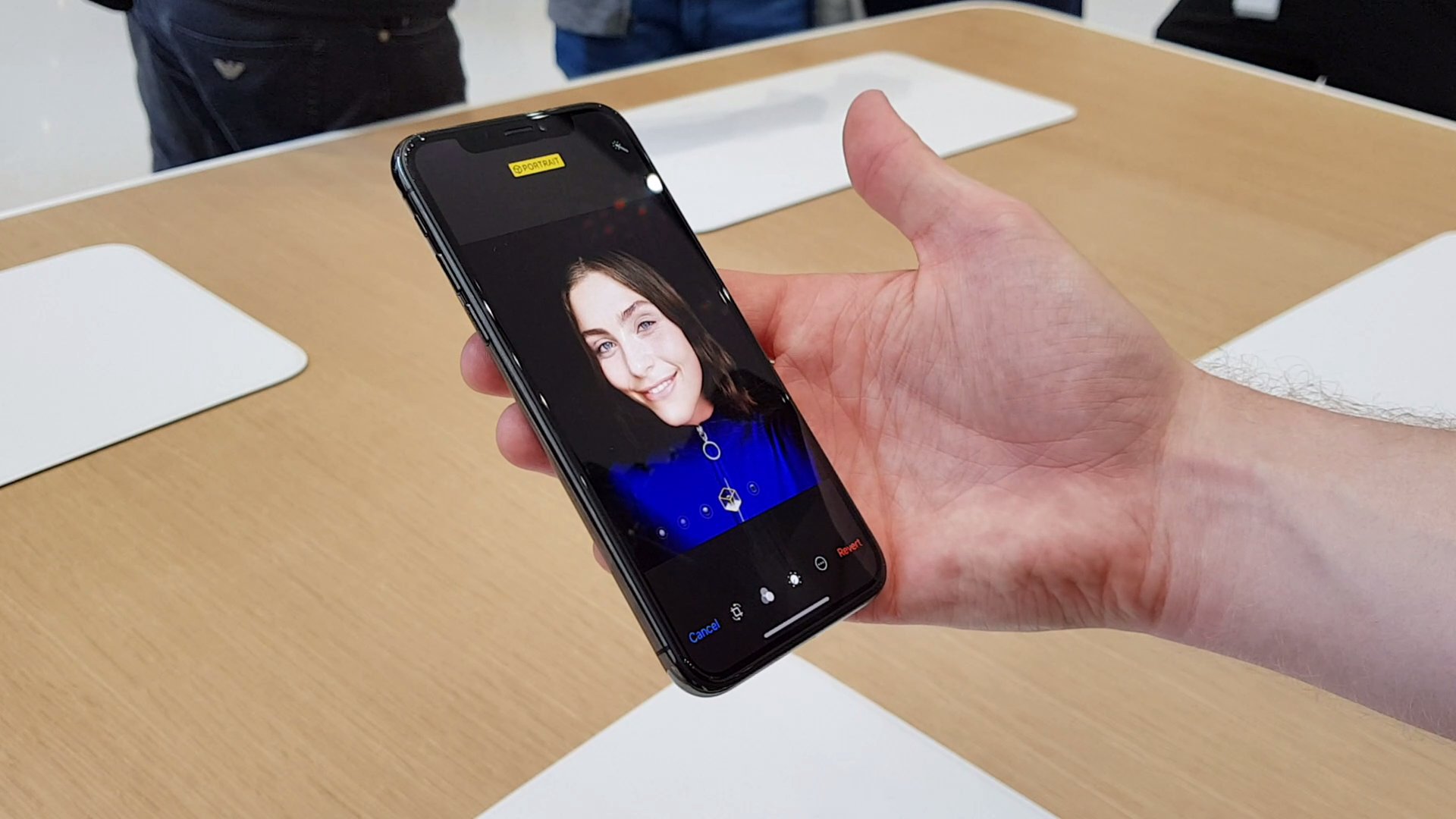 Apple iPhone X, Google Pixel 2 in India: Pre-Order Details Are Out ...