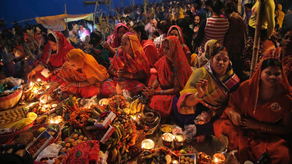 Chhath Puja 2019 Songs: These Songs Will Transport You to Ghats of ...