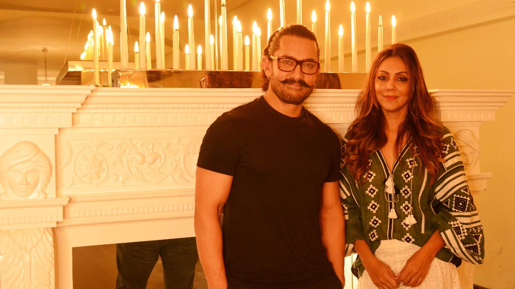 Aamir Stops By Gauri Khan’s Design Space for Coffee and Friendship ...