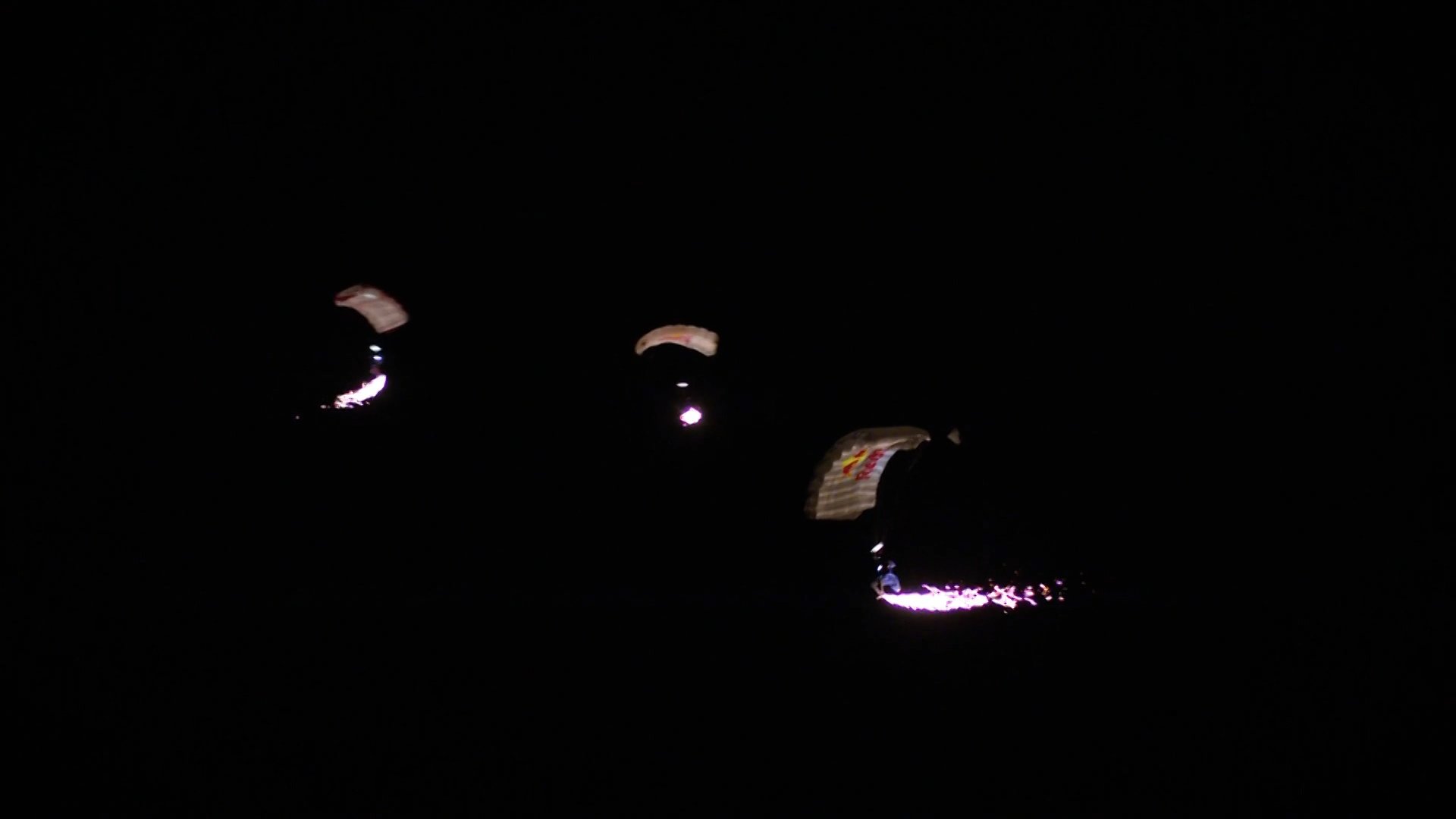 These Skydivers Are Lighting up the Night Sky With Their Wingsuits ...