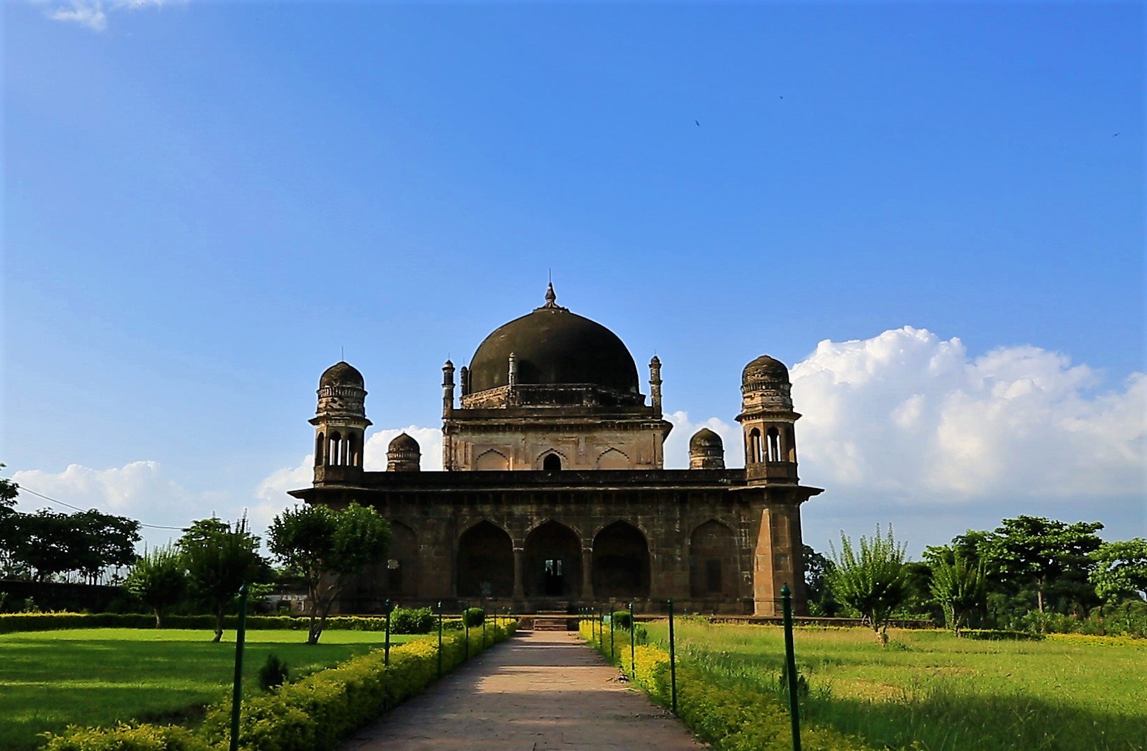 Burhanpur Tourism: Places to Visit in Burhanpur, Madhya Pradesh.