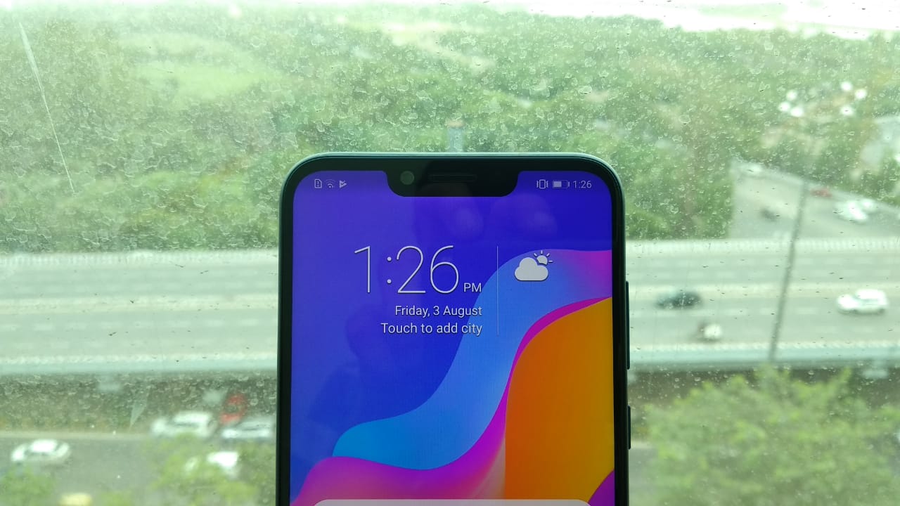The notch trend started with the iPhone X and since then, we have seen ...