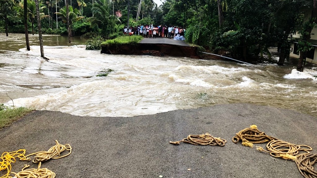 109 Stranded Villagers & 6 Ropes: A Naval Rescue Story from Kerala ...