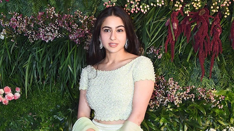 Sara Ali Khan Makes Her Social Media Debut on I-Day - The Quint