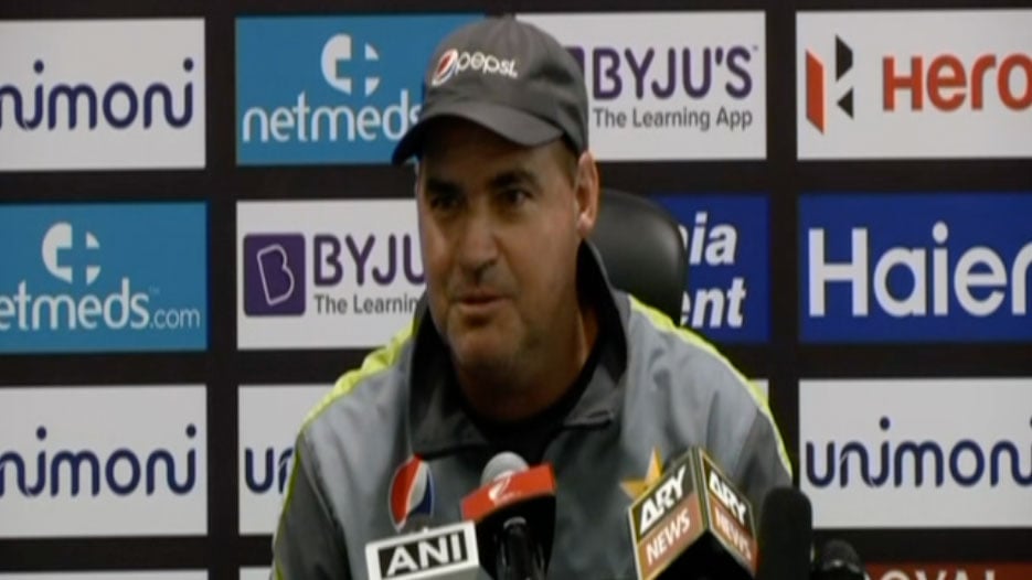 India vs Pakistan Asia Cup: Watch Pakistan Coach Mickey Arthur Full ...