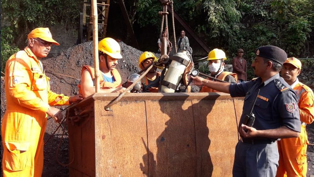 Rat Hole Mining Meghalaya: The Fate of 15 Miners Remain Unknown