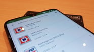 HDFC Bank Restores Old Mobile Banking App After New Version Crashes Out